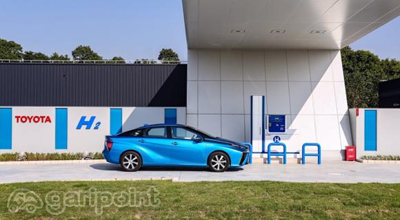 Toyota to Introduce 10 Electric Vehicles by Early 2020s - GariPoint